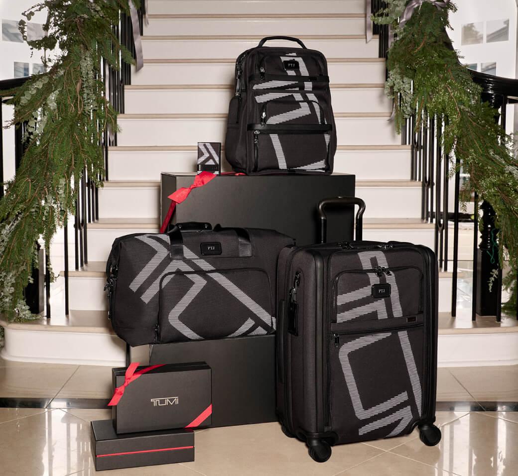 Gifting | TUMI Singapore