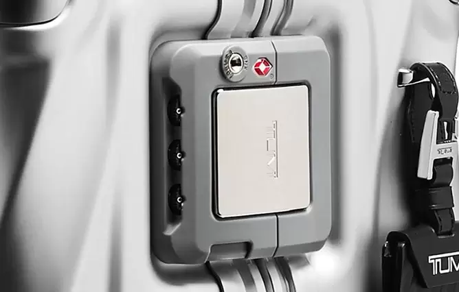 Set Your TUMI Lock - Customer Service | TUMI SG